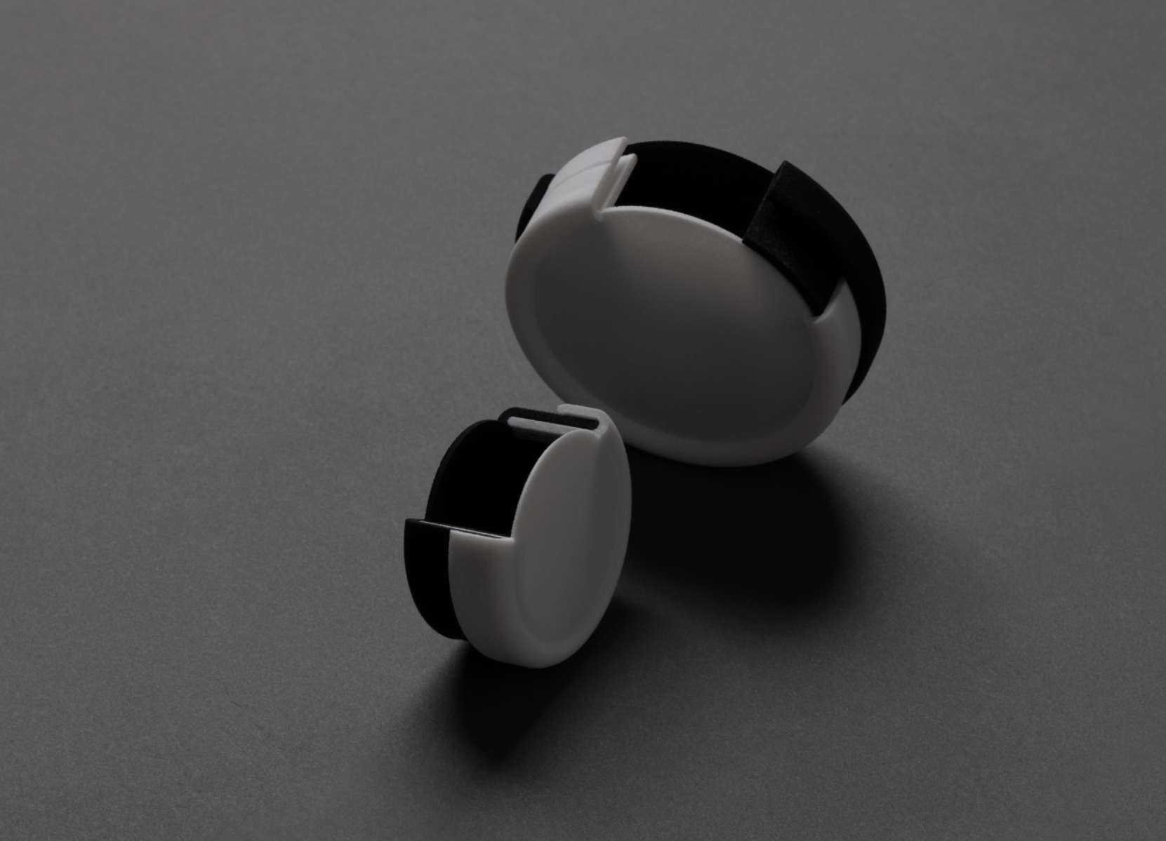 Reconnect me - Joints as a design Medium by eva-snger - ARTS THREAD